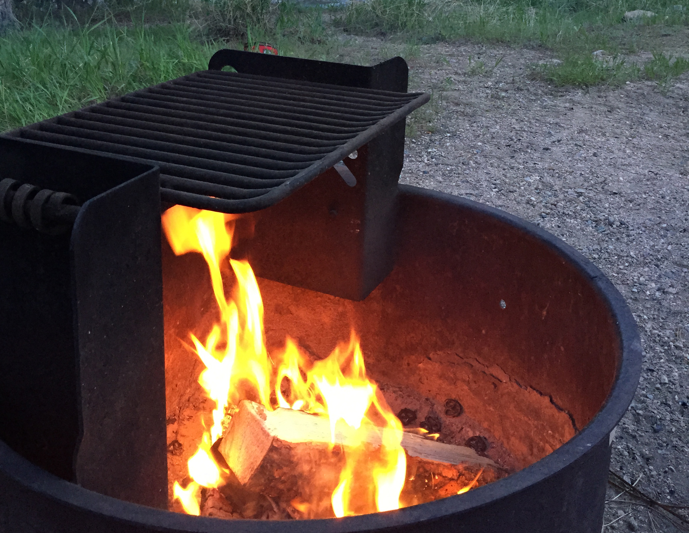 Campfire Basics: Tips For a Better Campfire | Sierra Blog